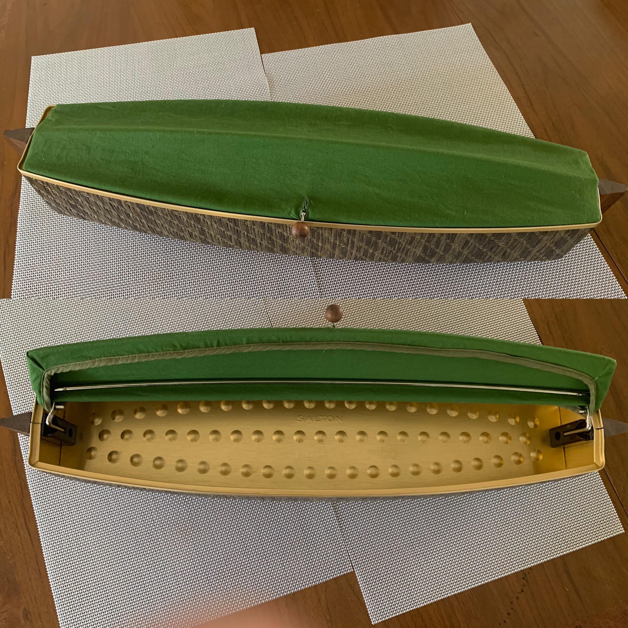 60s Salton Hotray Bread Bun Warmer WB-10 Retractable Avocado Green ...