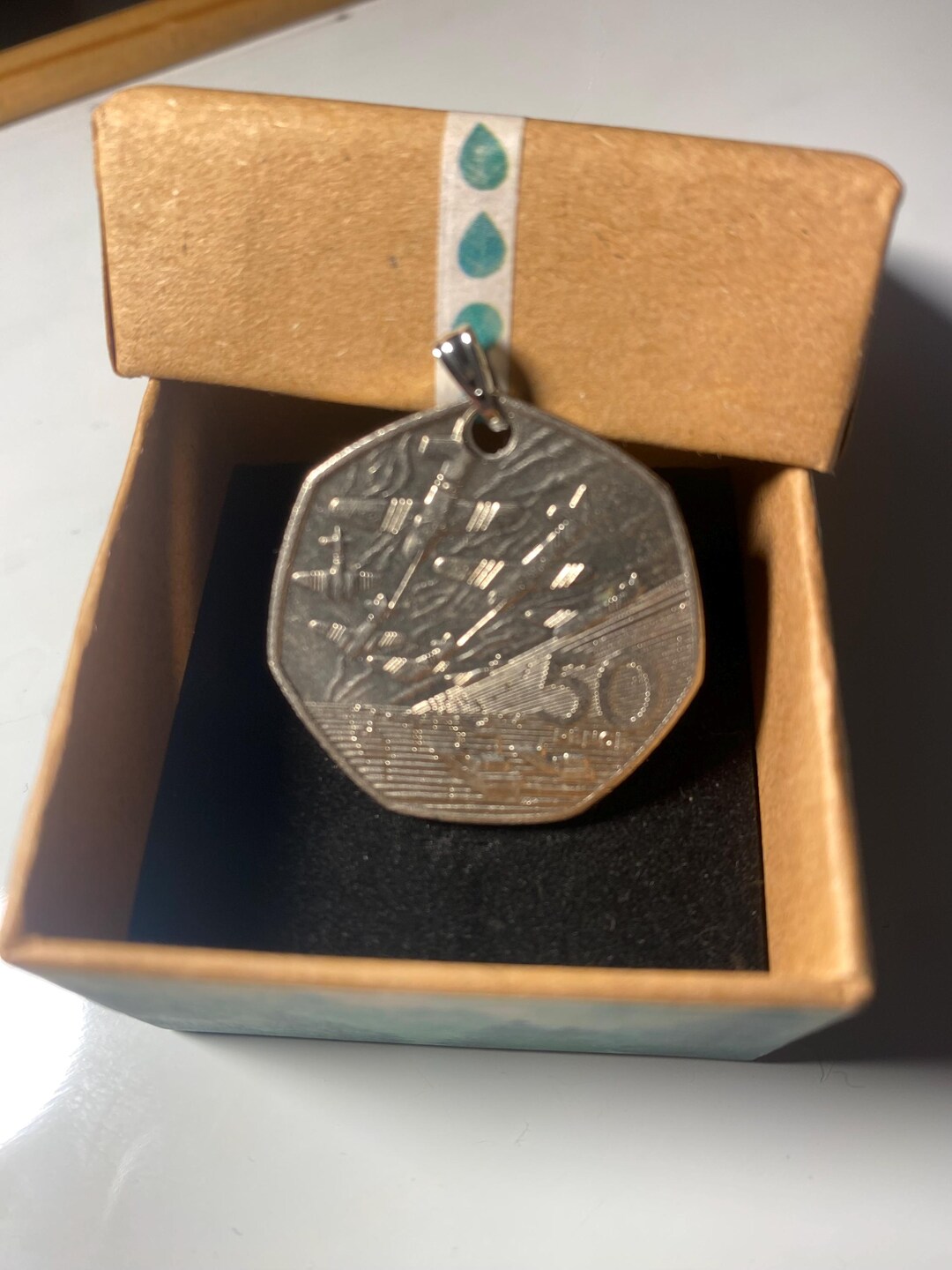 D-day 1994 Normandy Landings 50th Year Anniversary 50p Necklace Pendant ...