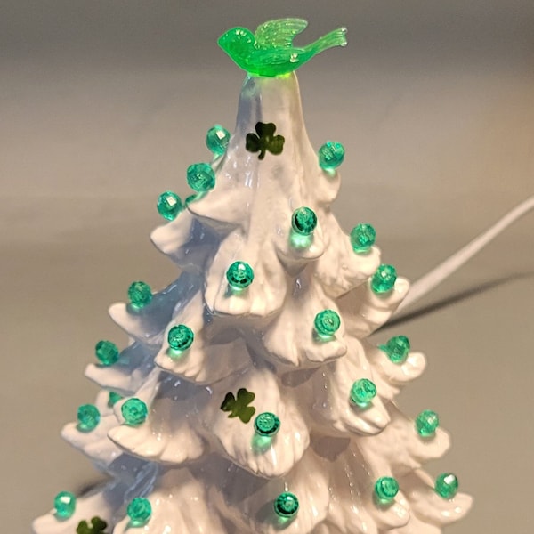 Shamrock Tiny Tree - Etsy
