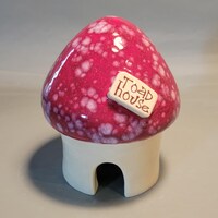 Toad House - Etsy