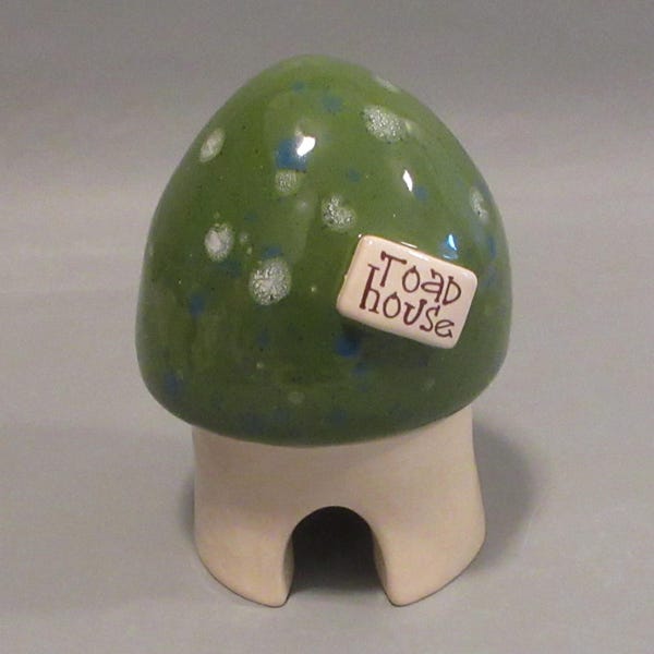 Toad House - Etsy