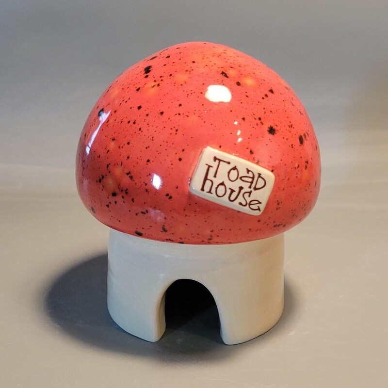 Toad House - Etsy