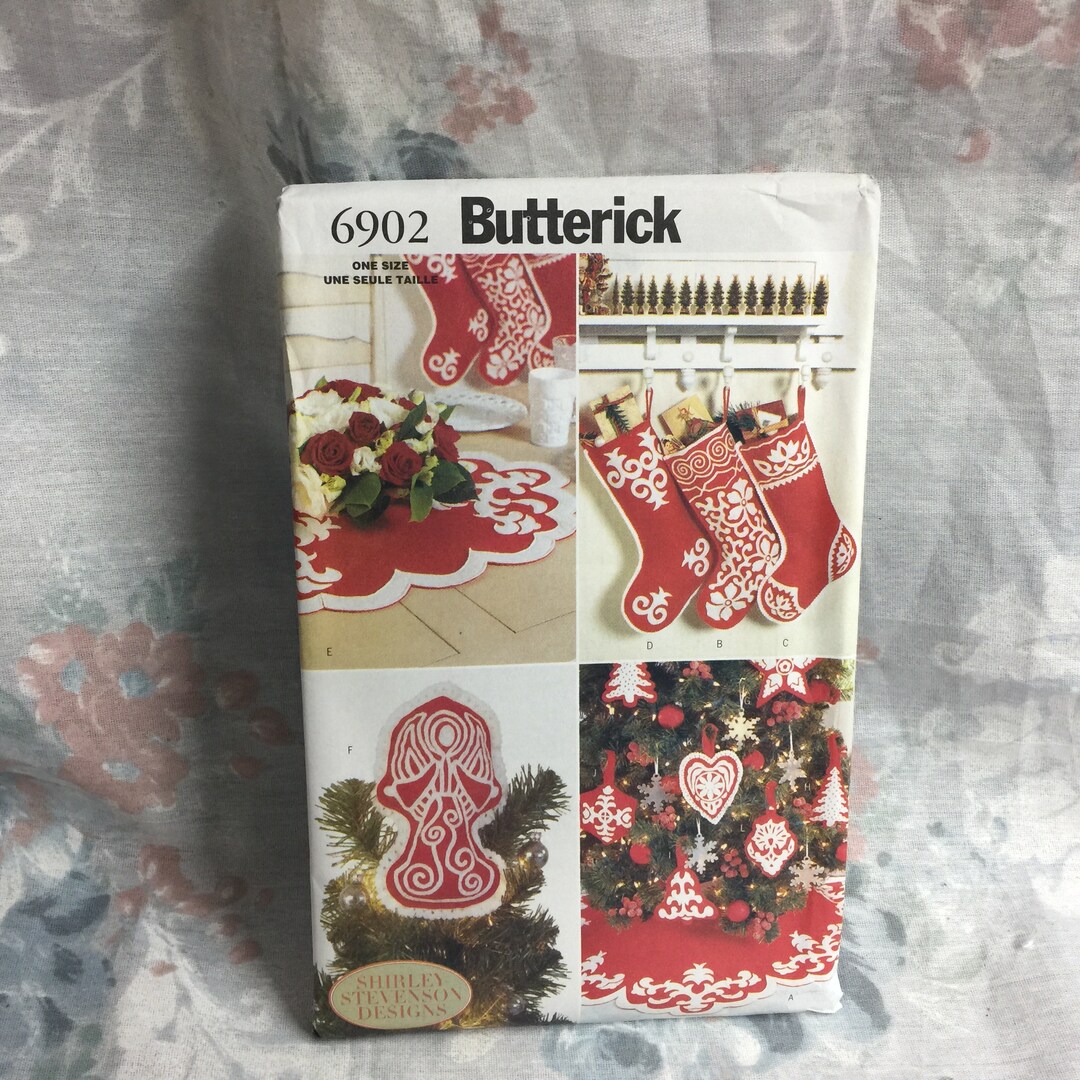 Butterick 6902, Christmas Ornament, Holiday Stocking, Tree Skirt ...