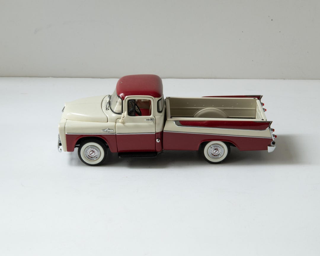 Danbury Mint 1:24 – 1957 Dodge Sweptside D100 Pickup Truck (mint ...