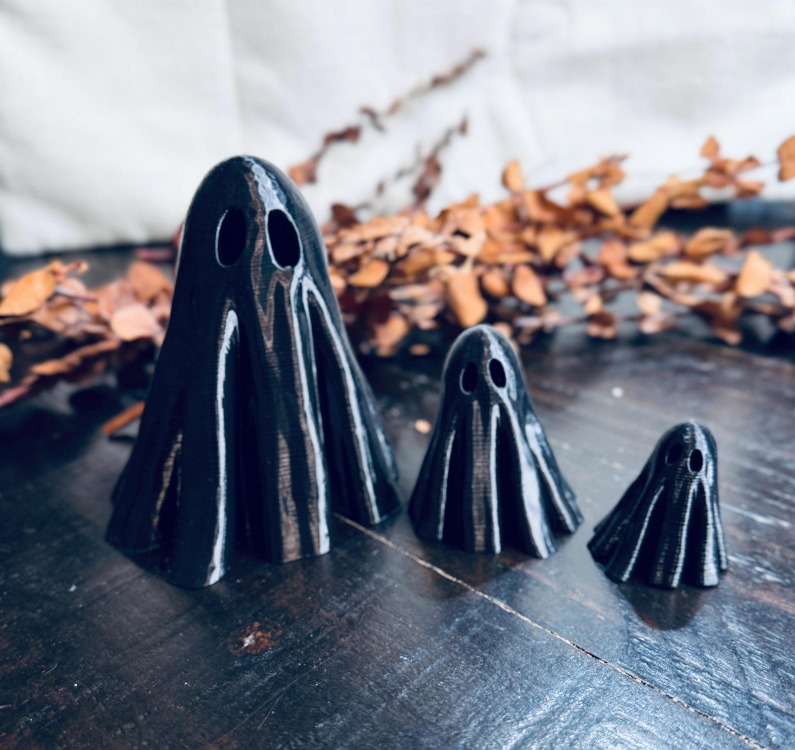 Ghost Figures Set (set of 3): Halloween Spooky Decor, 3D Printed - Etsy