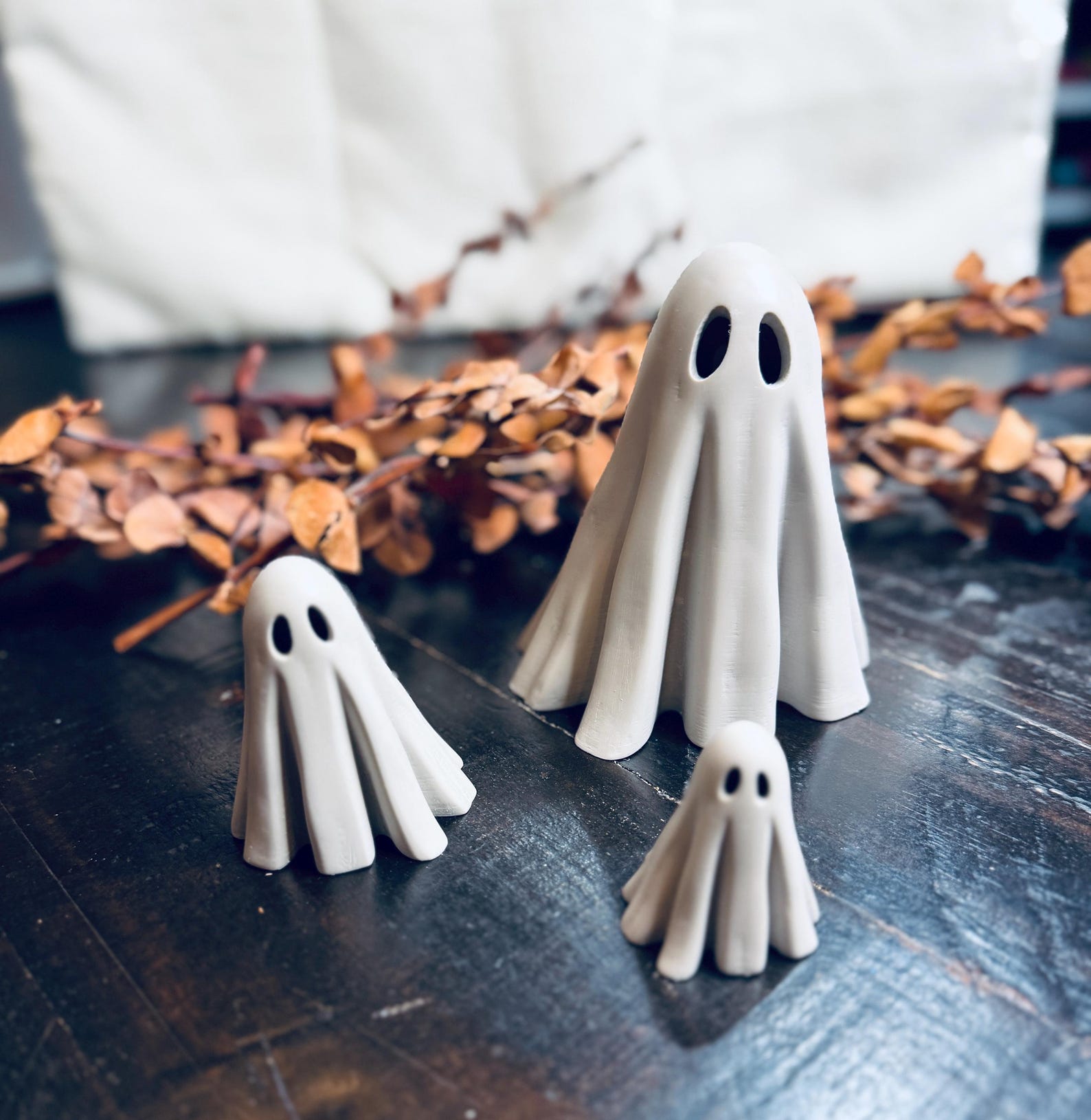 Ghost Figures Set (set of 3): Halloween Spooky Decor, 3D Printed - Etsy