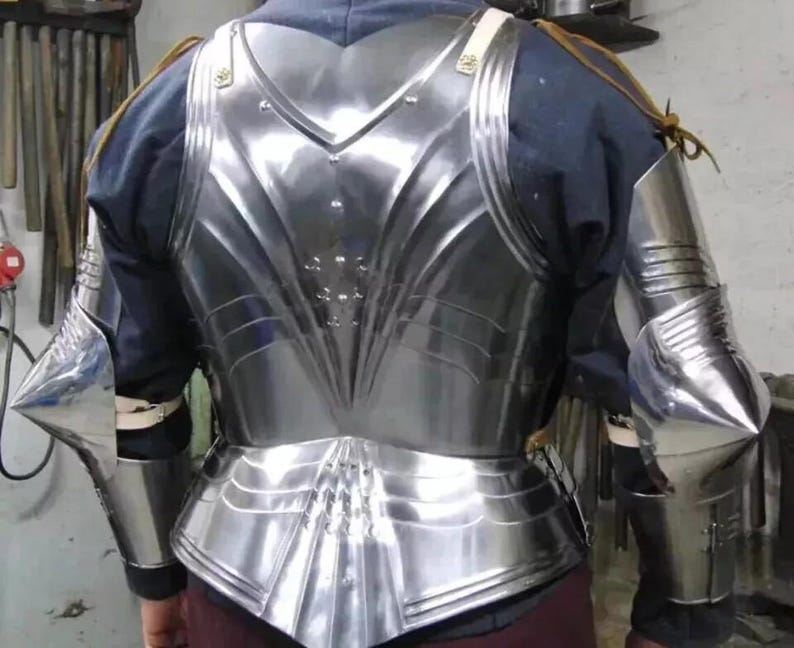 German Gothic Rider Half-body Armor Suit – Cuirass & Arm Armor | 15th ...