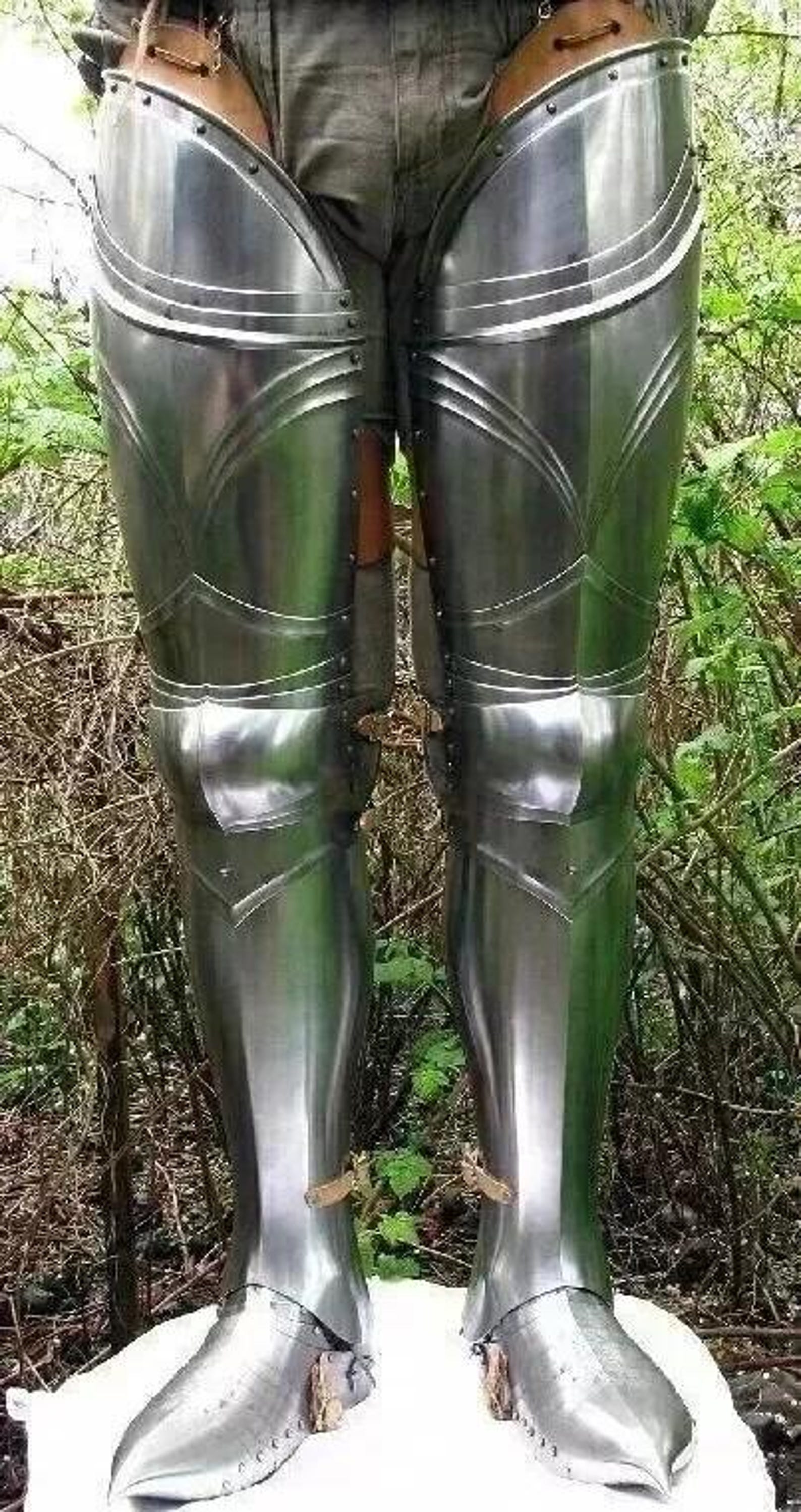 German Gothic Knight Leg Armor | Full Steel Gothic Leg Guards ...