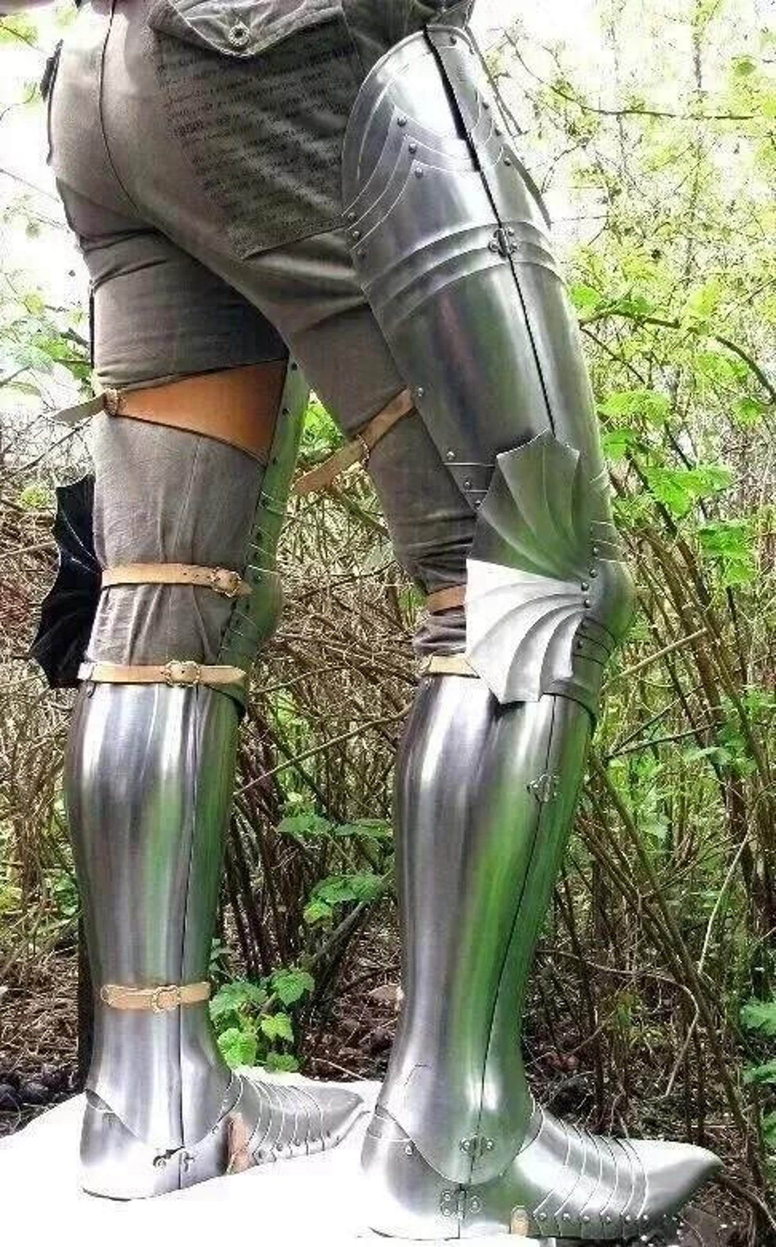 German Gothic Knight Leg Armor | Full Steel Gothic Leg Guards ...