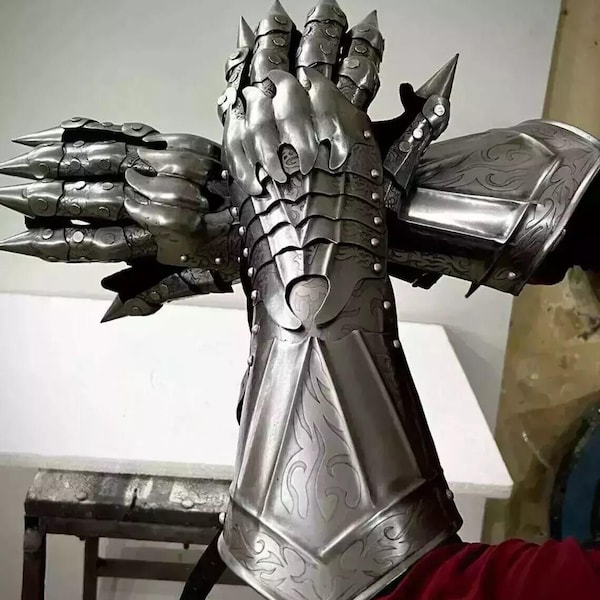 Cosplay Knight Gloves - Etsy