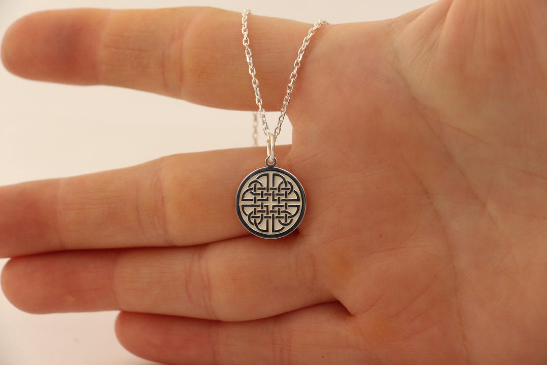 Silver Dara Knot Necklace, Personalized Dara Knot Pendant, Celtic ...