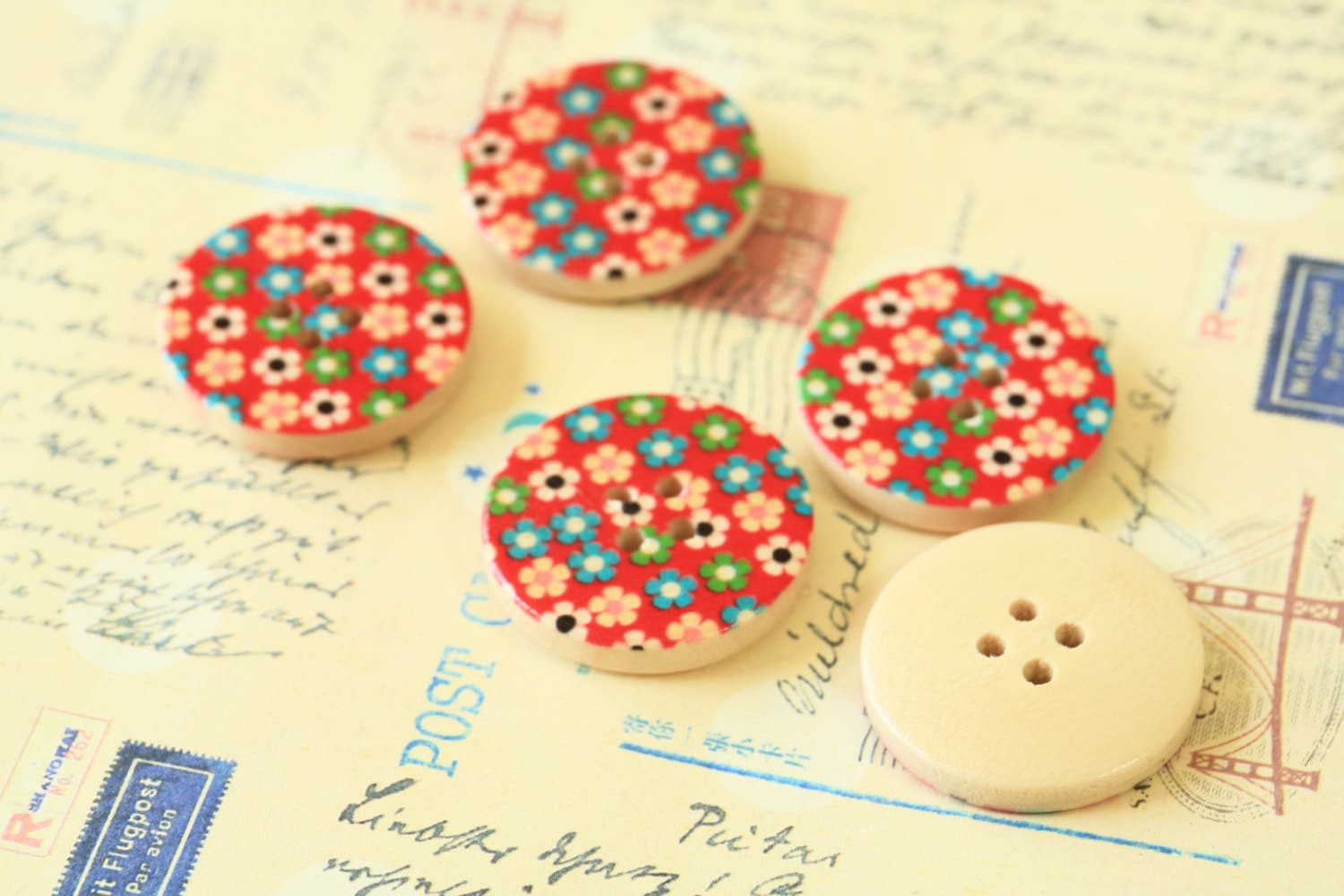 Set 3 RED Craft Ideas Flower Printed Wood Round Buttons | Etsy