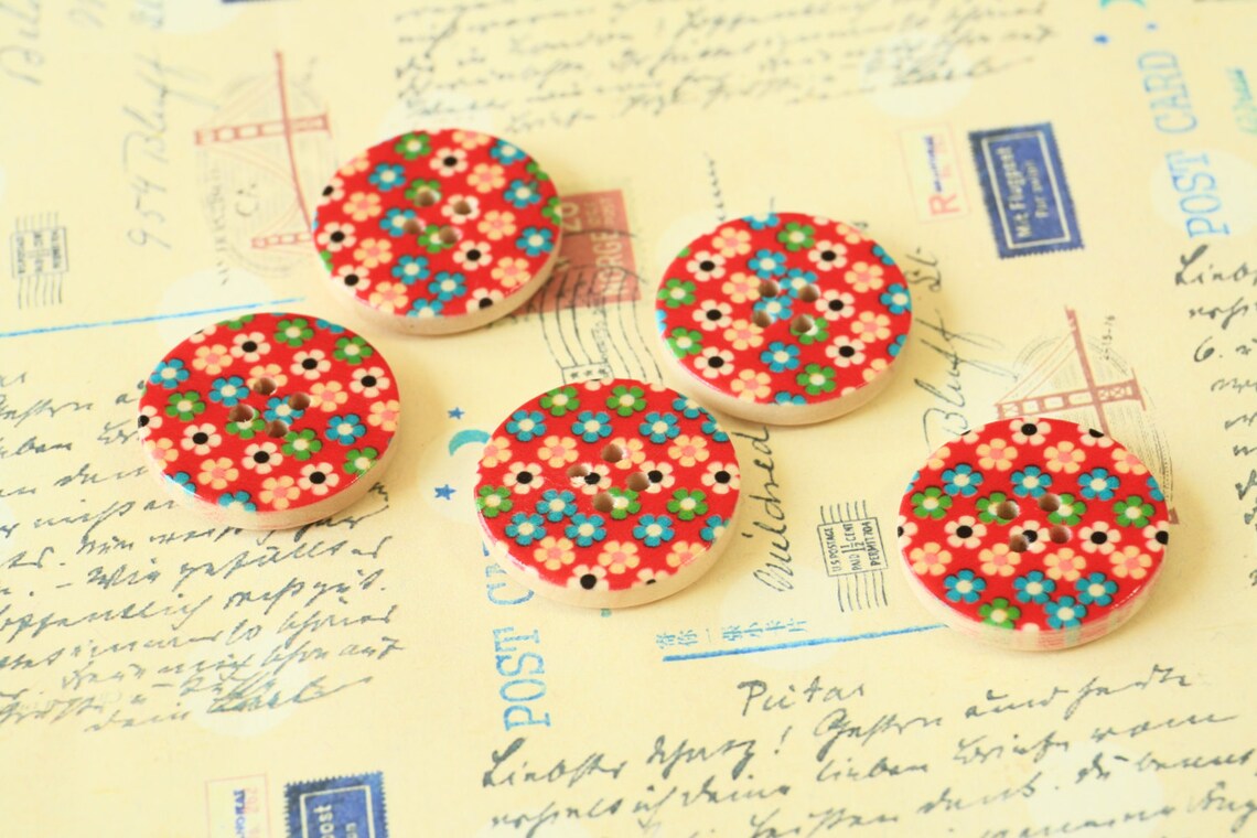 Set 3 RED Craft Ideas Flower Printed Wood Round Buttons | Etsy