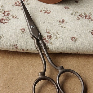 Vintage Antique Style Retro Scissors - G - Etsy