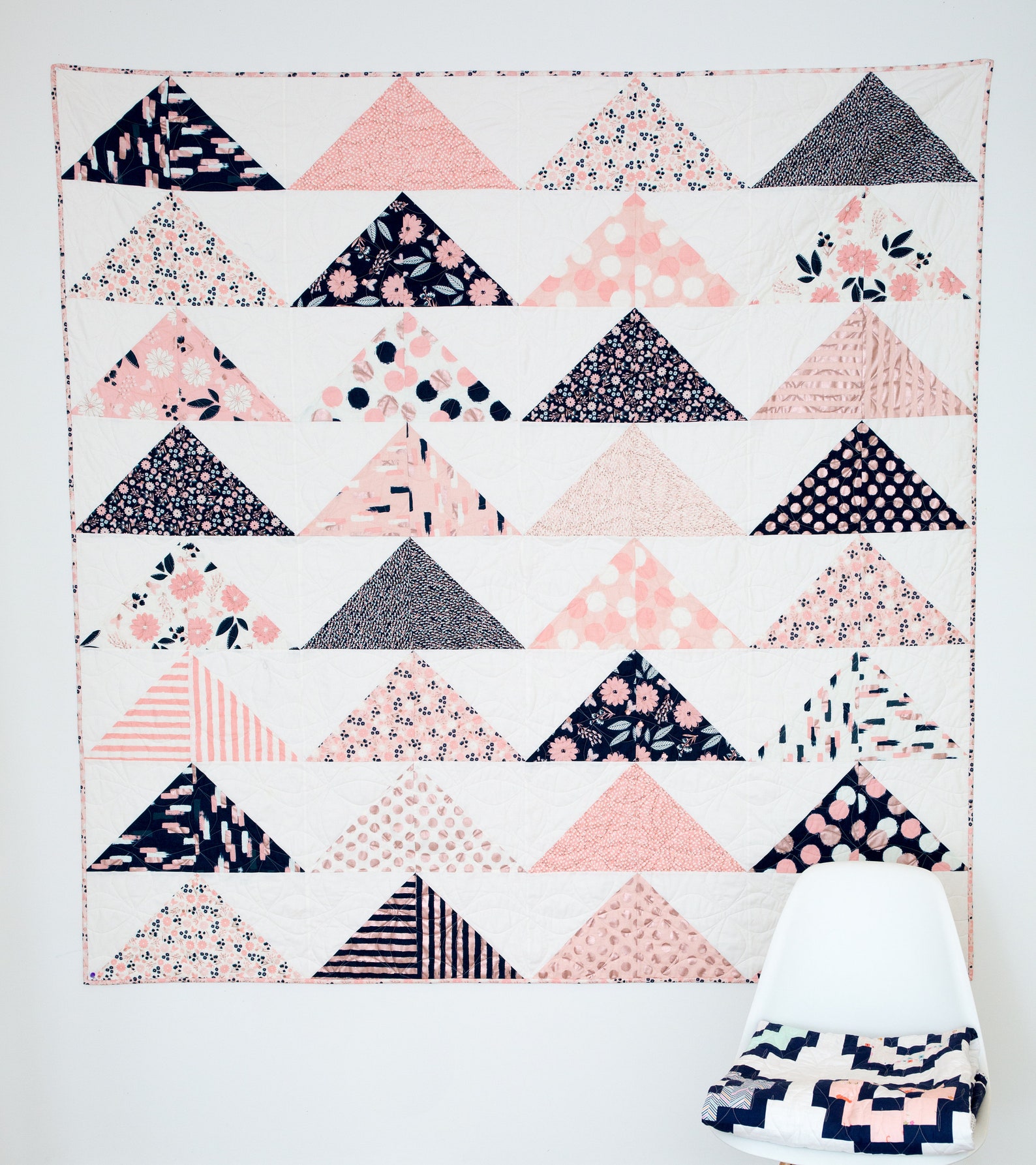 PDF Pattern--minimal Triangles Quilt Pattern - Etsy
