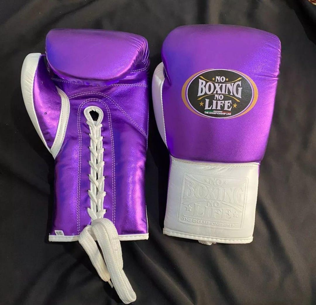 Fully Customised Boxing Gloves With Your Logo Name and Favourite Colour ...