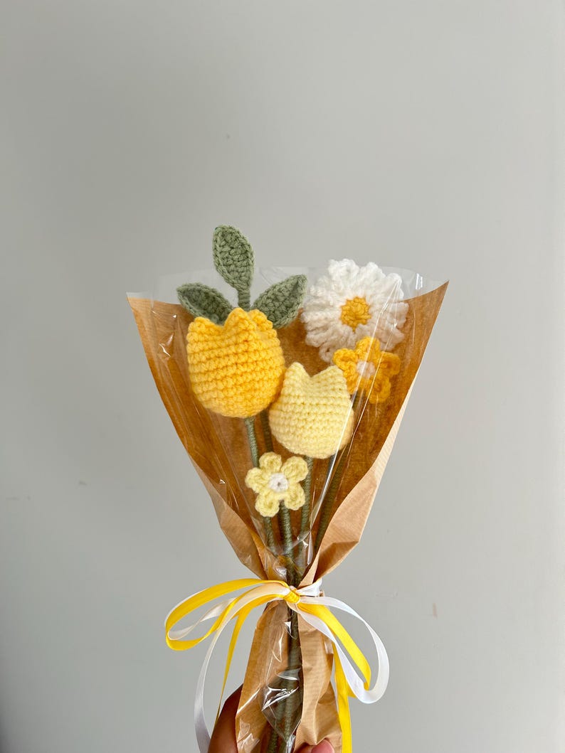 Crochet Flower Bouquets customization Available - Etsy