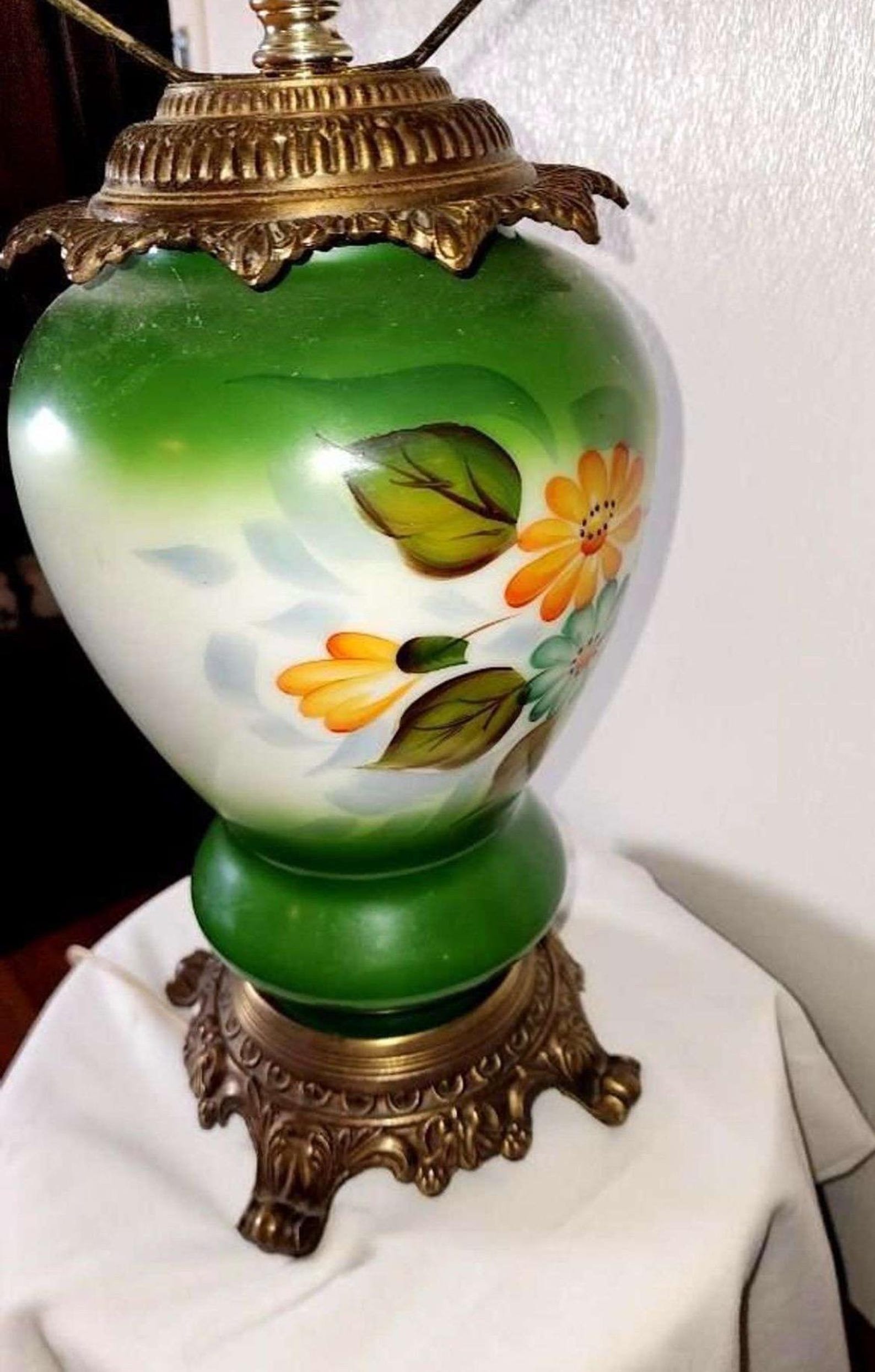 Vintage “gone With the Wind” Hurricane Lamp - Etsy