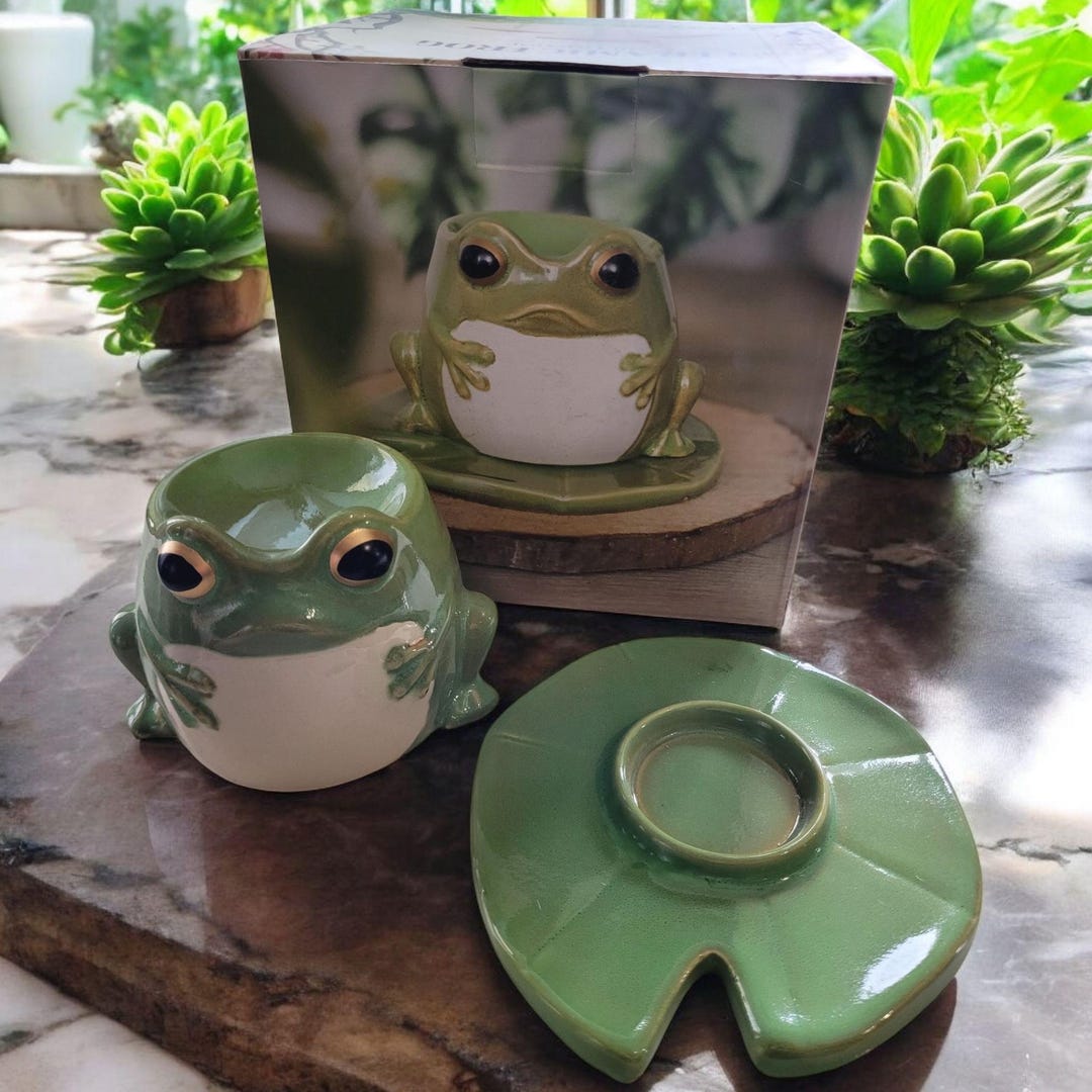 Charming Frog on Lily Pad Ceramic Wax/oil Burner, Enchanted Forest ...