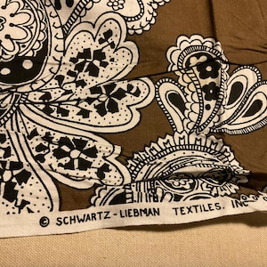 Vintage 70’s Mod Hand Drawn Paisley in Black & White on Brown Cotton 5 ...