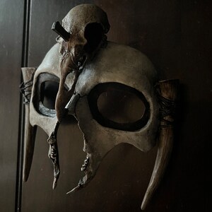 Scavenger's Mask - Etsy UK