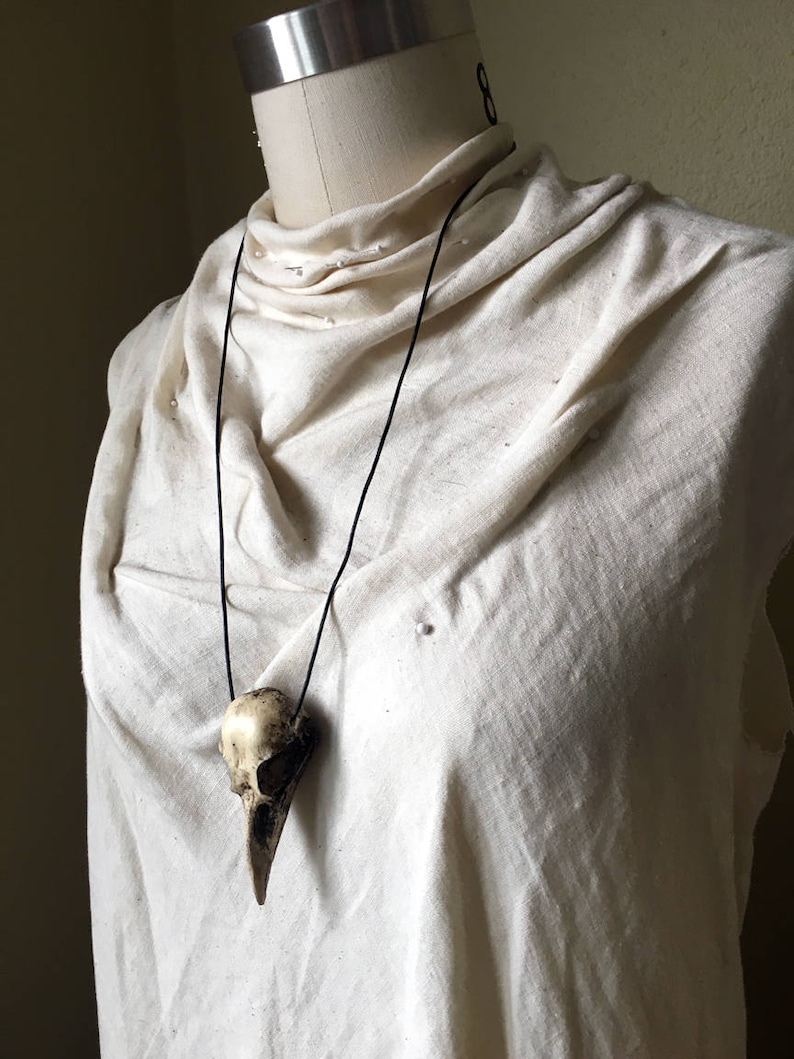 Crow Skull Pendant - Etsy