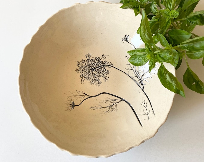 Large Ceramic Serving Bowl for Entertaining, a Decorative Salad or ...