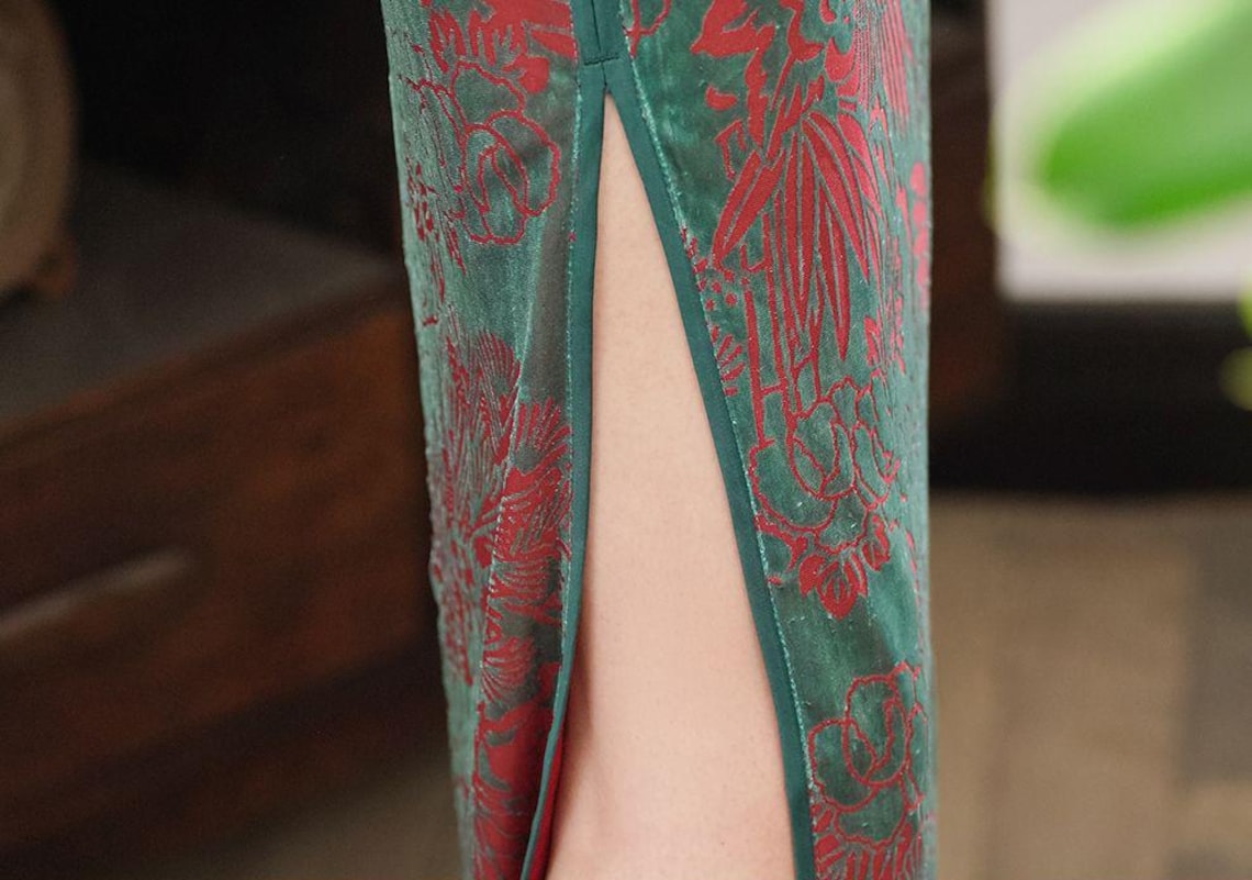 Elegant Velvet Cheongsam – Chinese Qipao Dress – Luxury Vintage High ...