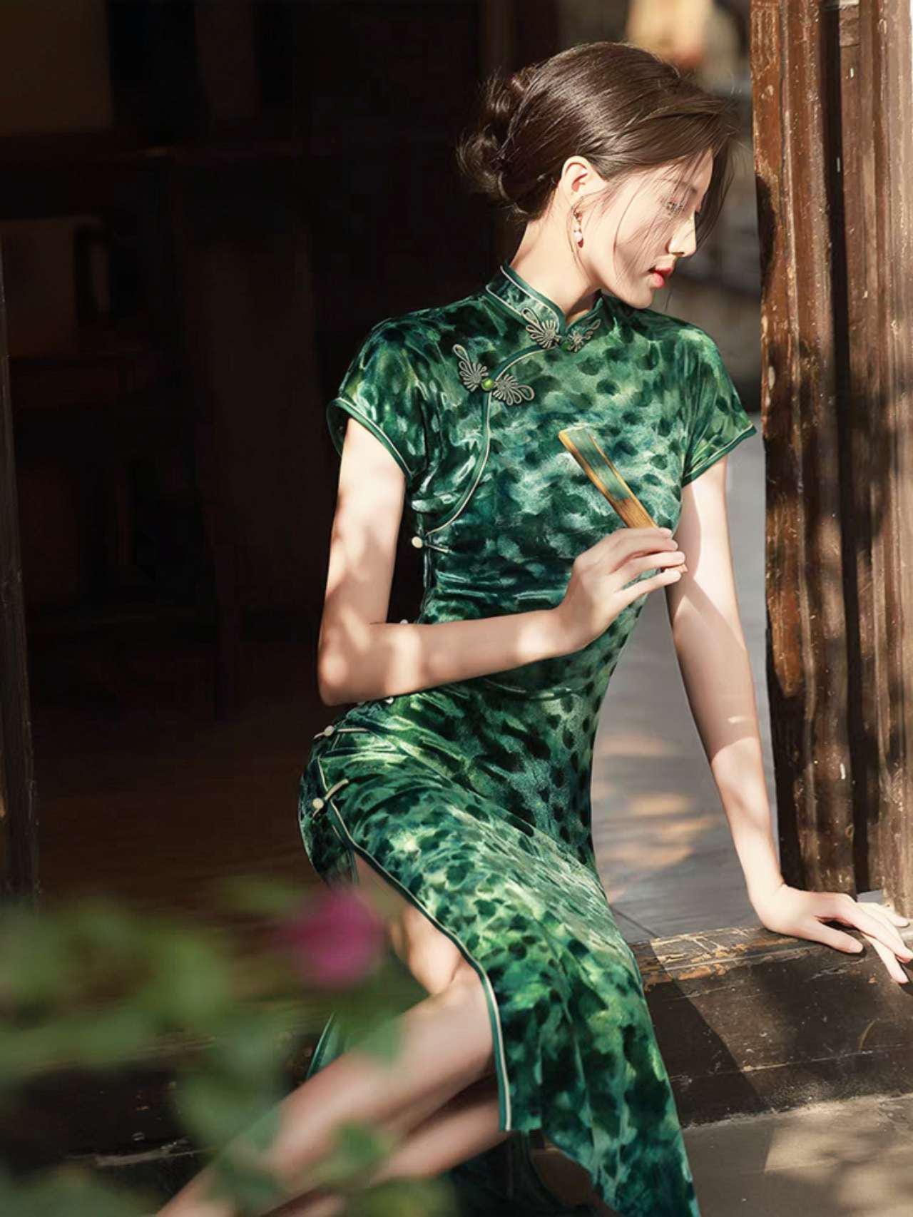 Velvet Green Qipao Dress, Retro Cheongsam for Women, Vintage Chinese ...
