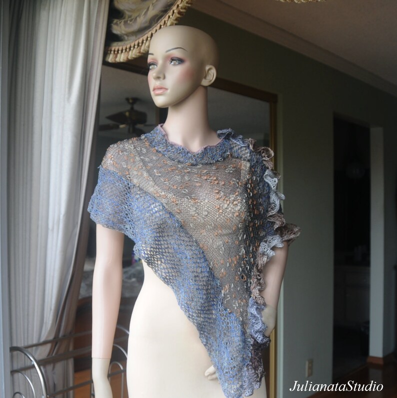 VERSATILE BOHEMIAN SHOULDERPIECE Poncho/shawl/caplet Fiber/textile Art ...