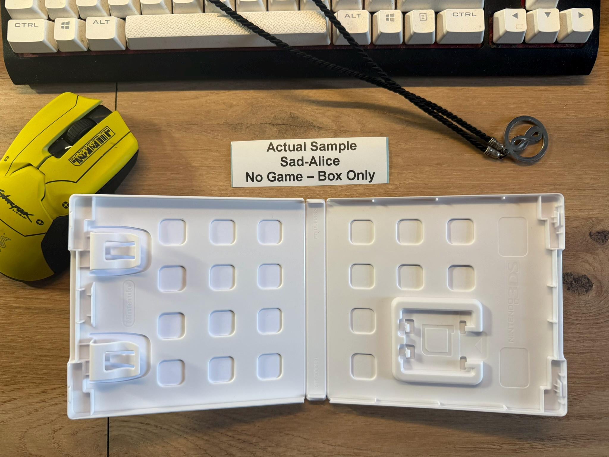 Tomodachi Life 3DS Replacement Slip Cover Art Insert + Cartridge Box ...