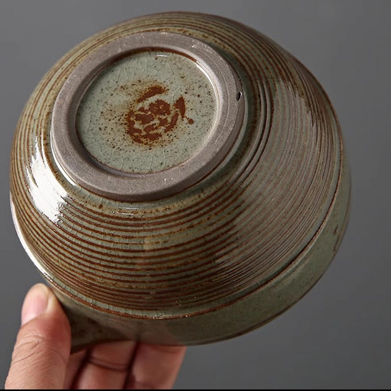 Ceramic Matcha Bowl With Spout, Handmade Matchawan in Earthy Tones ...