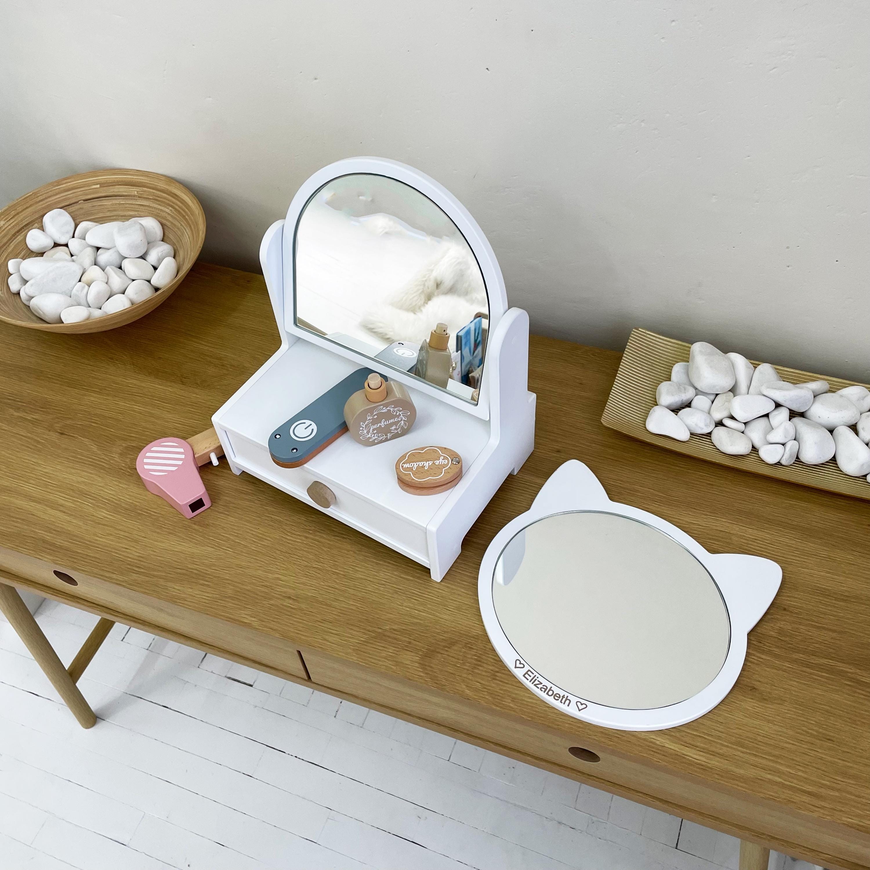 Elegant Mini Vanity Table – Perfect for Makeup and Beauty Essentials ...