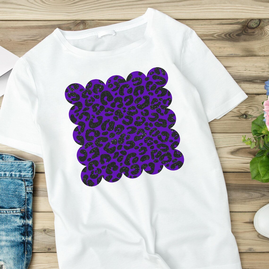 Scallop Shape Canva Frame Wavy Edge Frame Drag and Drop Custom Photo ...