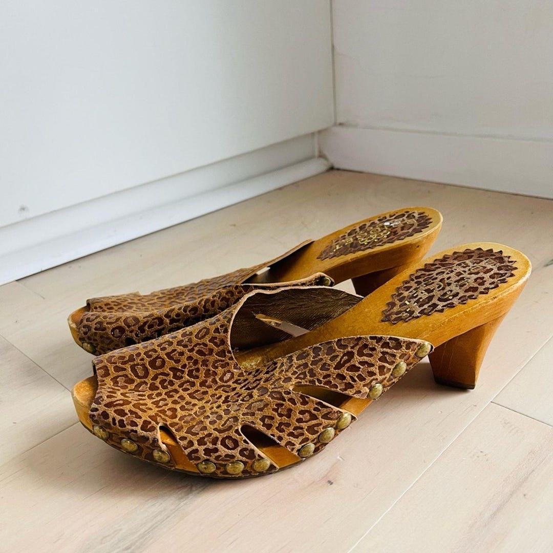 90s Bridget Shuster Wooden Heels Leopard Size 6.5 Pin up Retro Summer ...