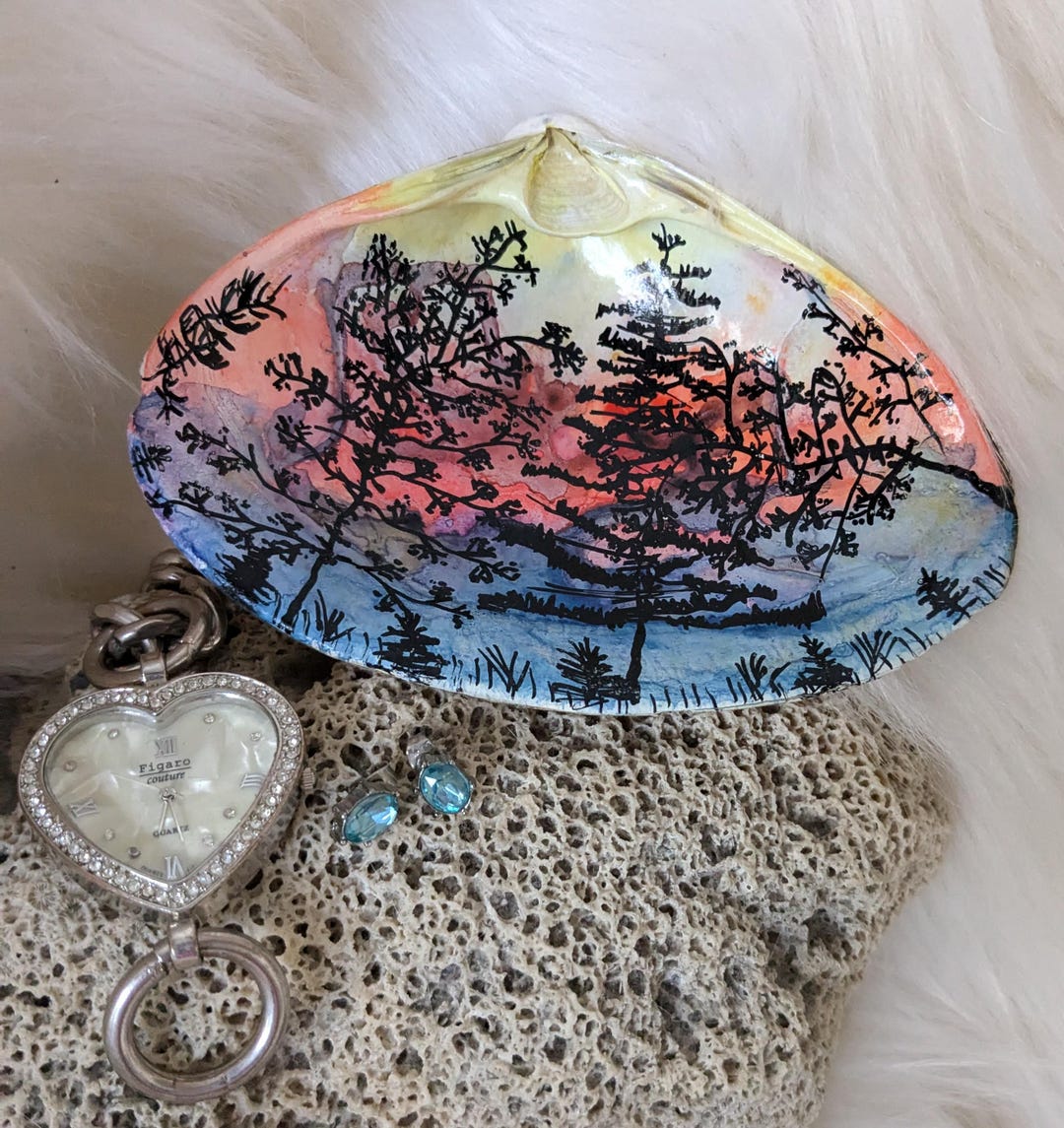 Sea Shell Hand Painted Gift for Friend Beach Lover Ocean Art Trinket ...