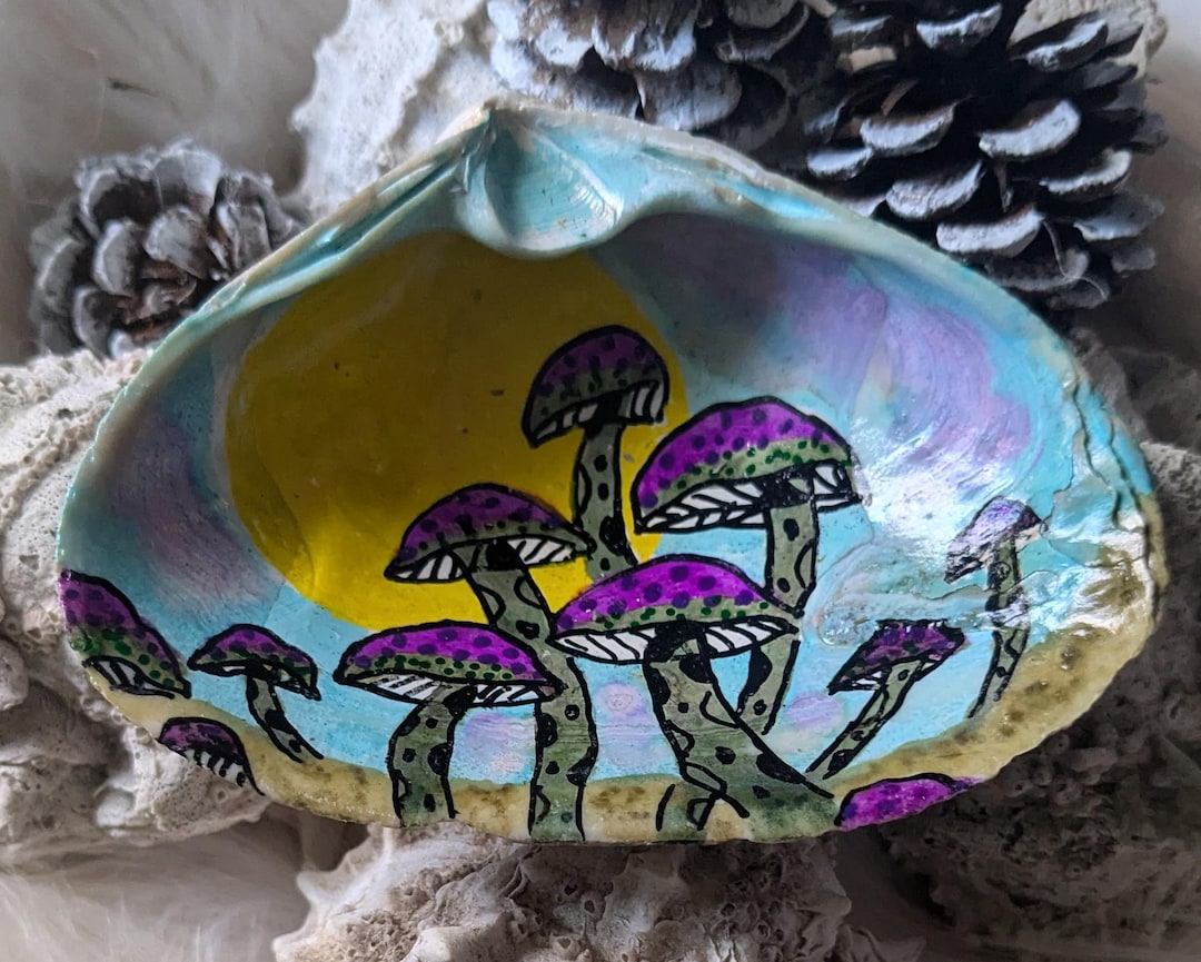 Sea Shell Hand Painted Gift Friend Beach Lover Ocean Art Trinket Dish ...