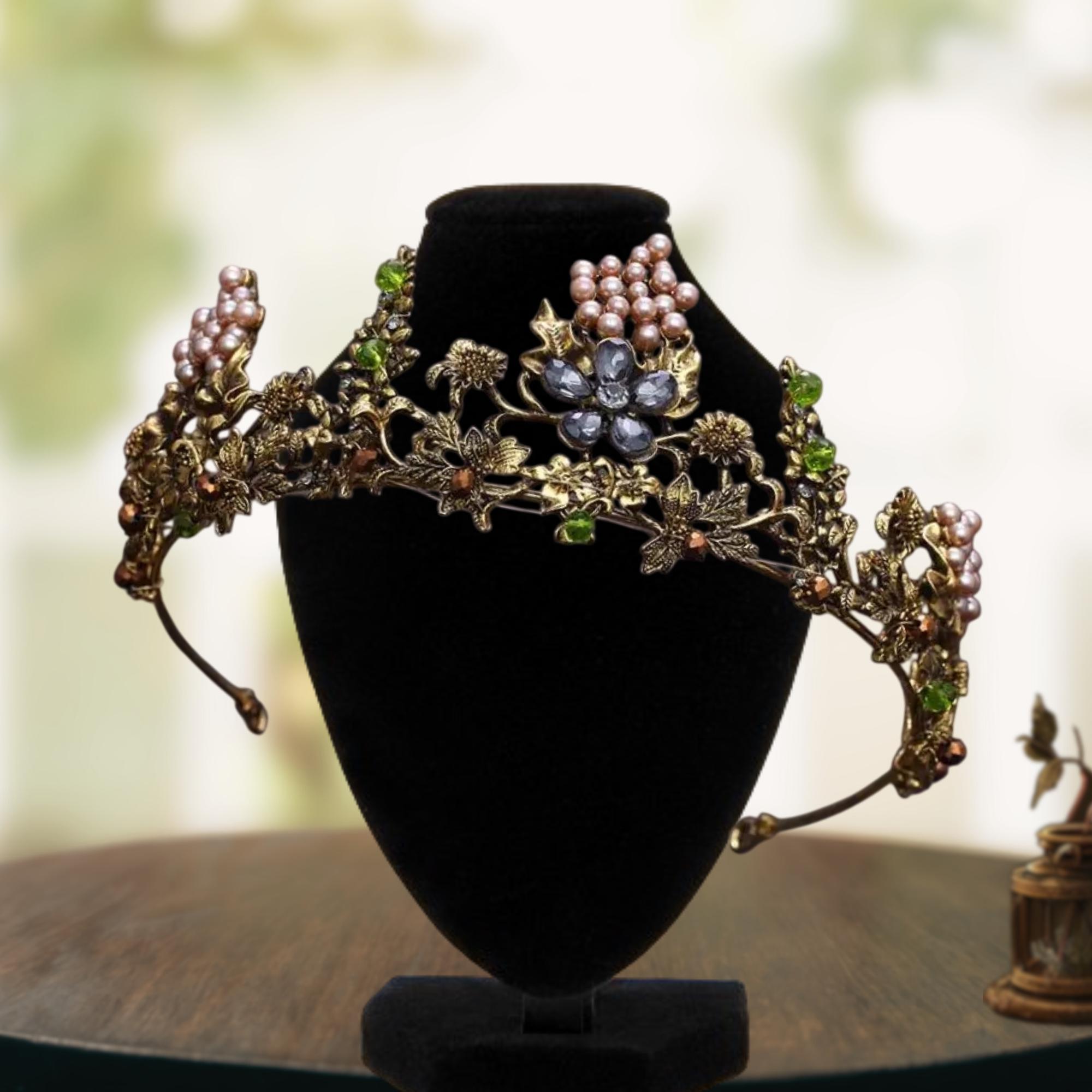 Elegant Vintage Green Gothic Crown | Pearl Wedding Vintage Gold Tiara | Prom Party Crown ...