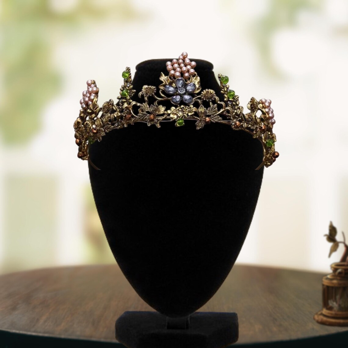 Elegant Vintage Green Gothic Crown | Pearl Wedding Vintage Gold Tiara ...