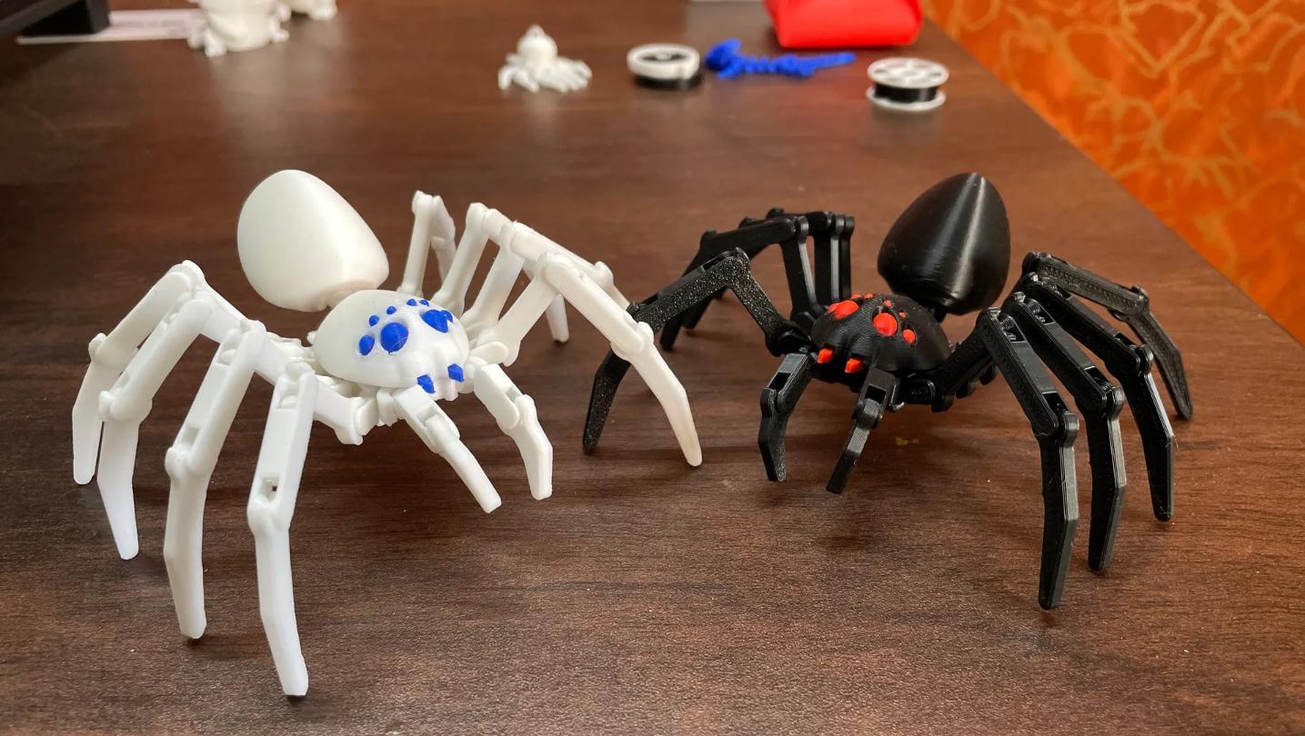 Giant Articulated Spider | 3D Printed Halloween Decoration Toy - Etsy