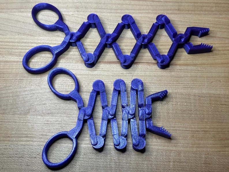 Grab Fidget Desk Toy | 3D Printed Mechanical Fun Extendable Arm Gadget ...