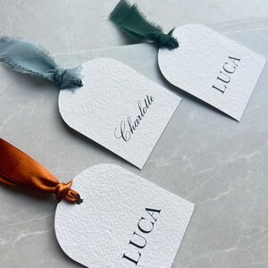 Minimalistic Event Placecard, Arch Place Cards , Ribbon Name Cards ...