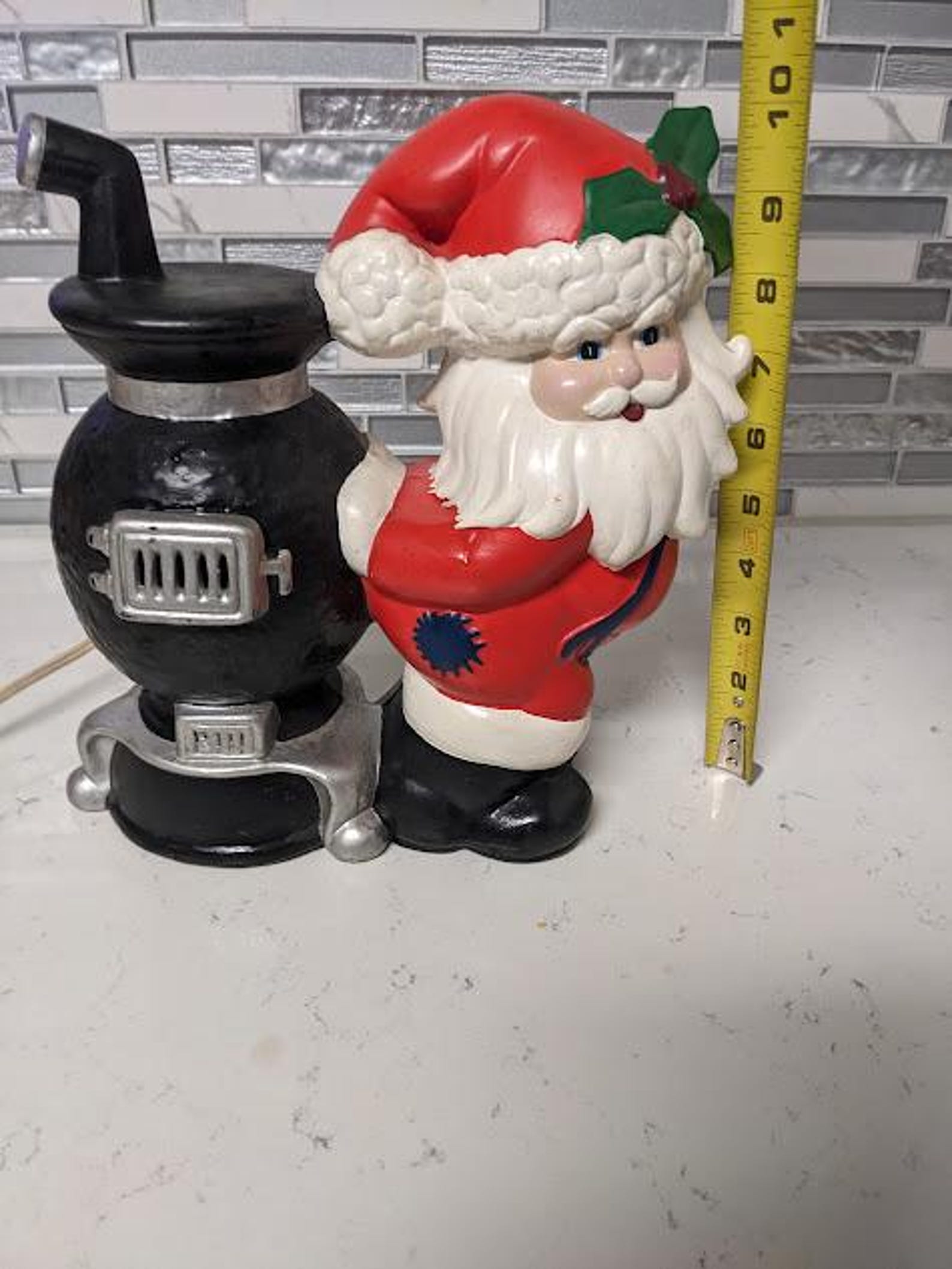 Vintage Ceramic Santa W/ Light up Potbelly Stove Christmas Decoration ...