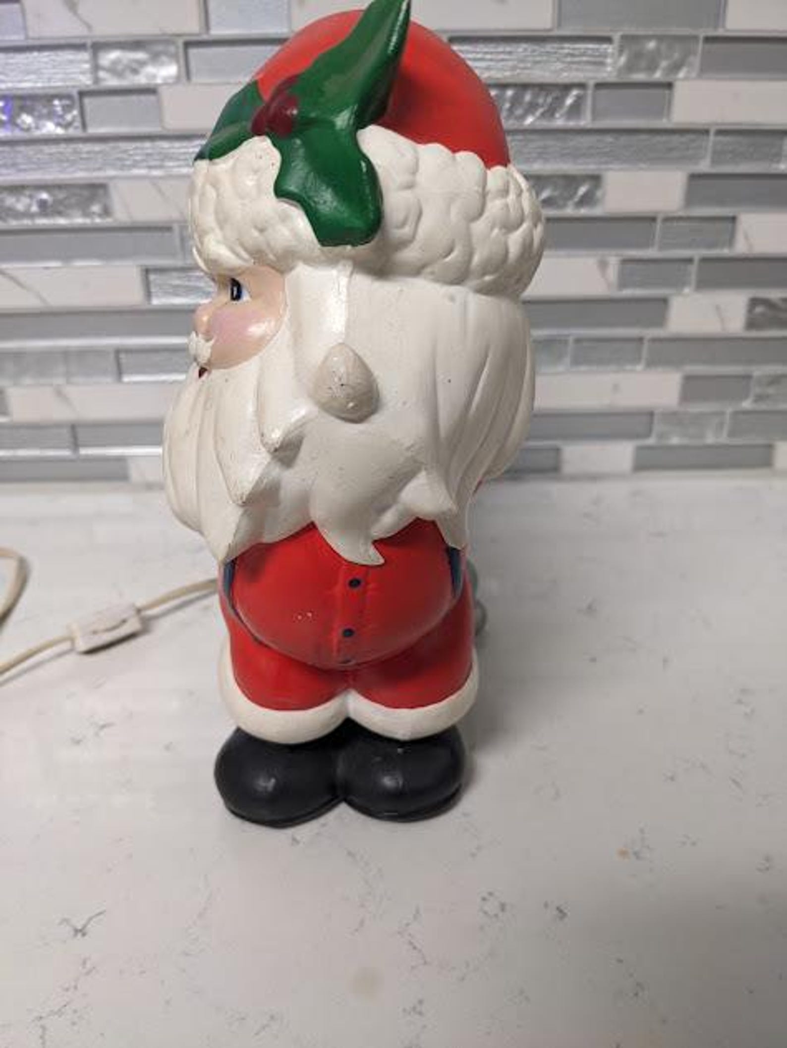 Vintage Ceramic Santa W/ Light up Potbelly Stove Christmas Decoration ...