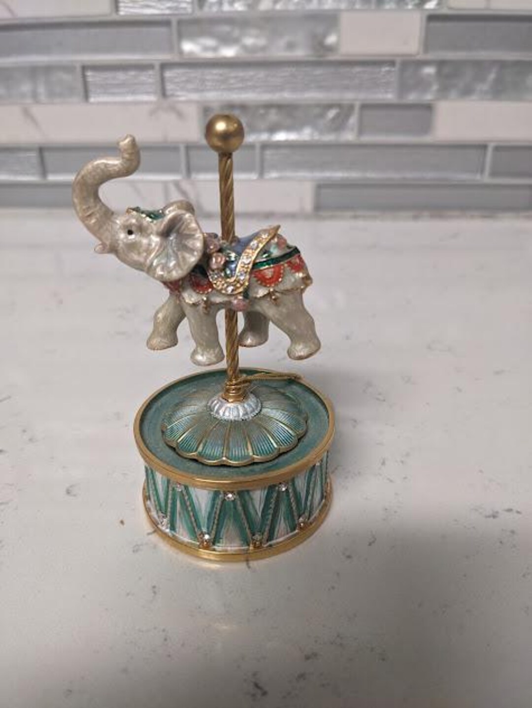 Musical Elephant Figurine Plays It's a Small World Music Box Home Decor ...