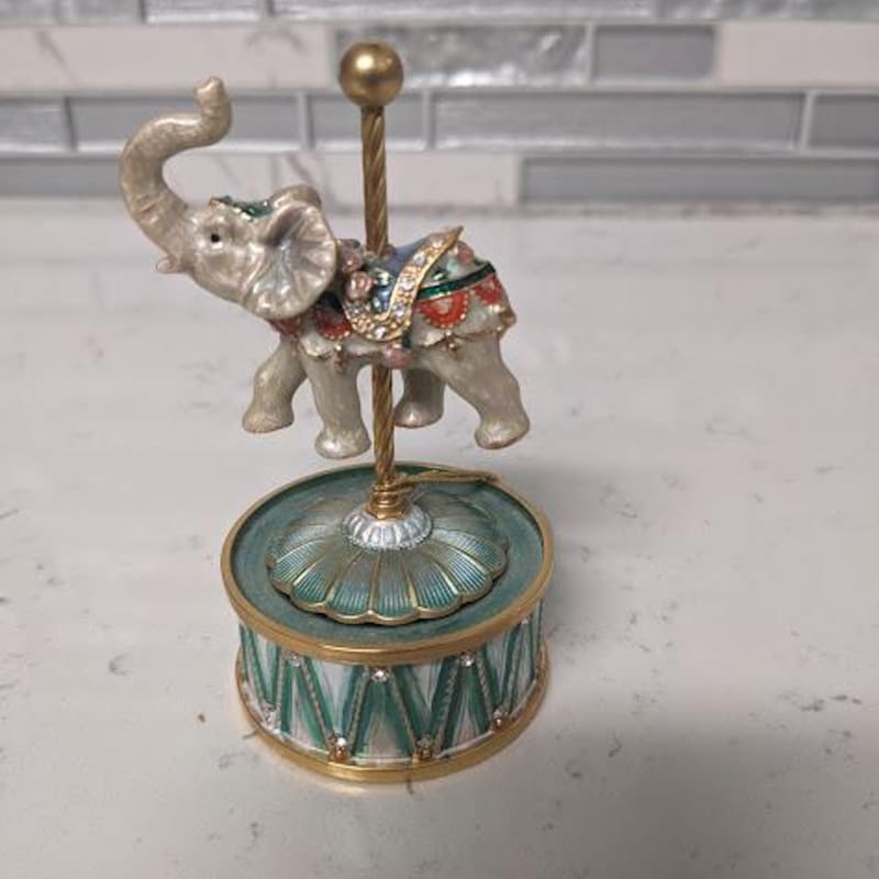 Musical Elephant - Etsy