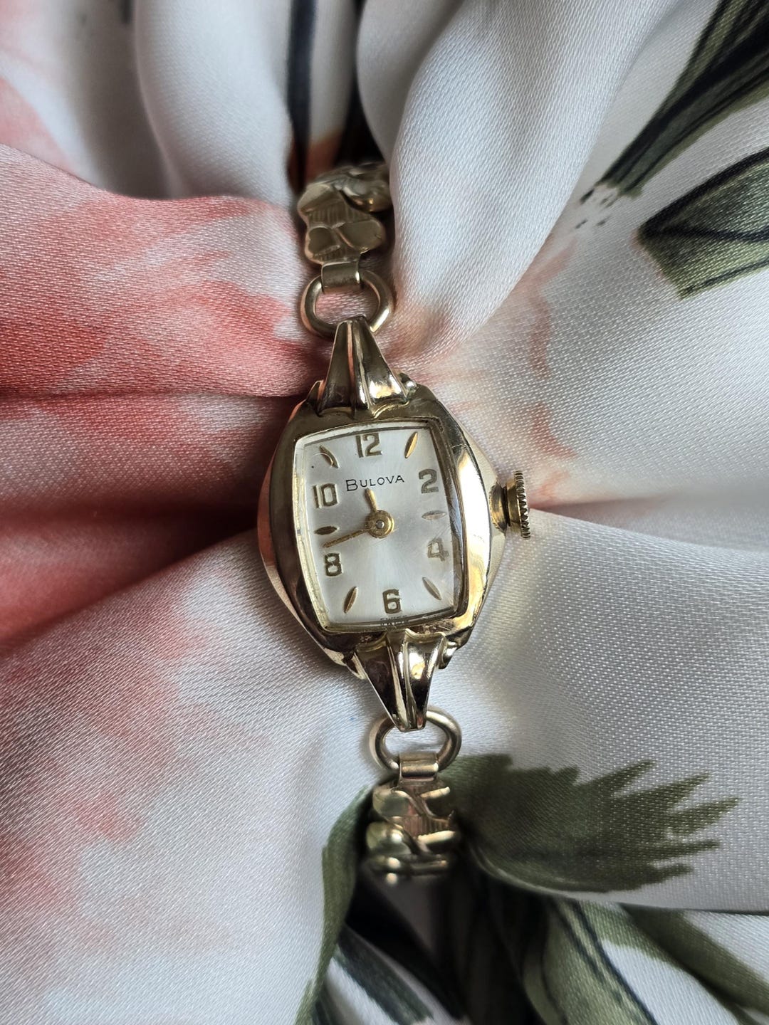Bulova Heart Strap Watch 1970s - Etsy