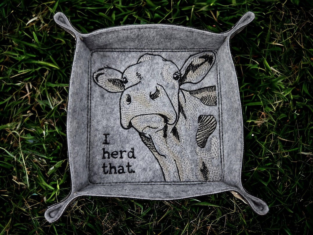 Cow Dice Tray, Game Tray, Dice, TTRPG, Funny - Etsy