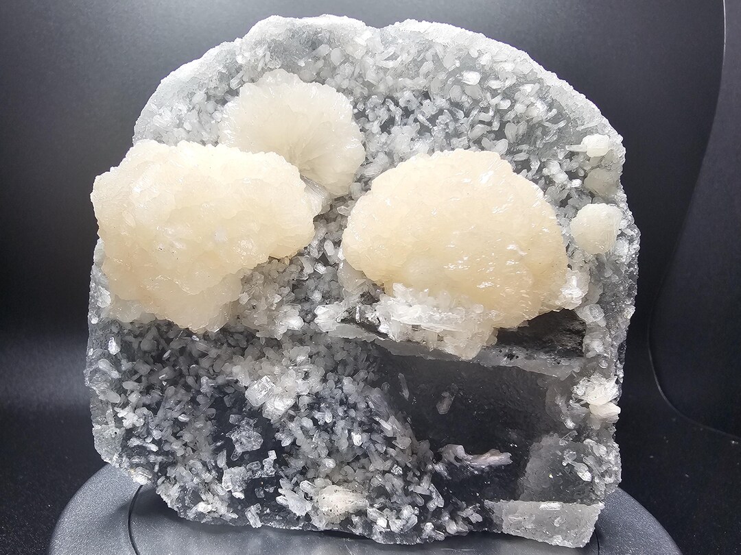 Stellerite With Clear Heulendite on Chalcedony - Etsy