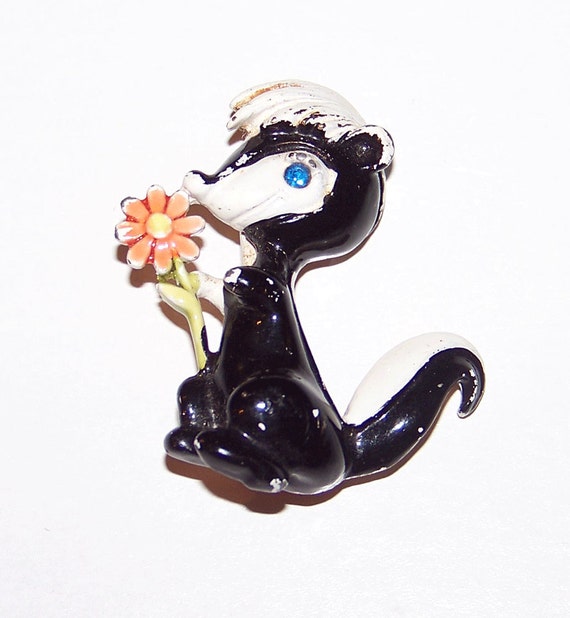 Mid Century Skunk Figural Pin Brooch 1950s Funny Blac… - Gem